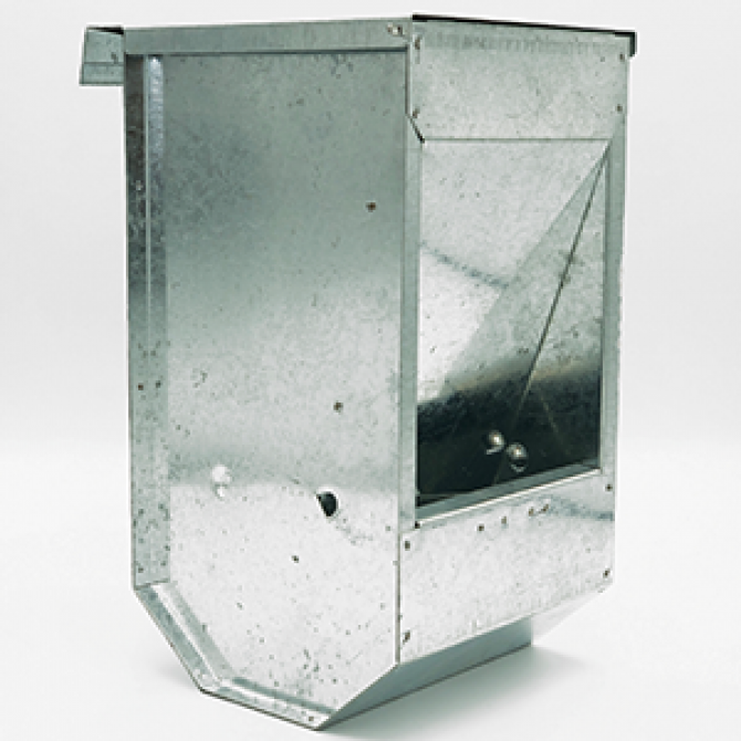 Game & Poultry Feeders | Feeding Equipment | Collins Nets